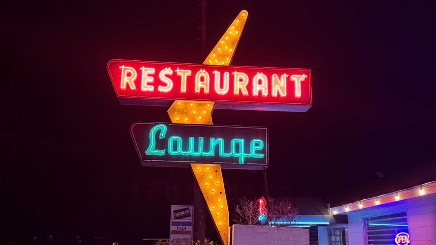 Last of the Great Roadhouses - Visit St. Francisville
